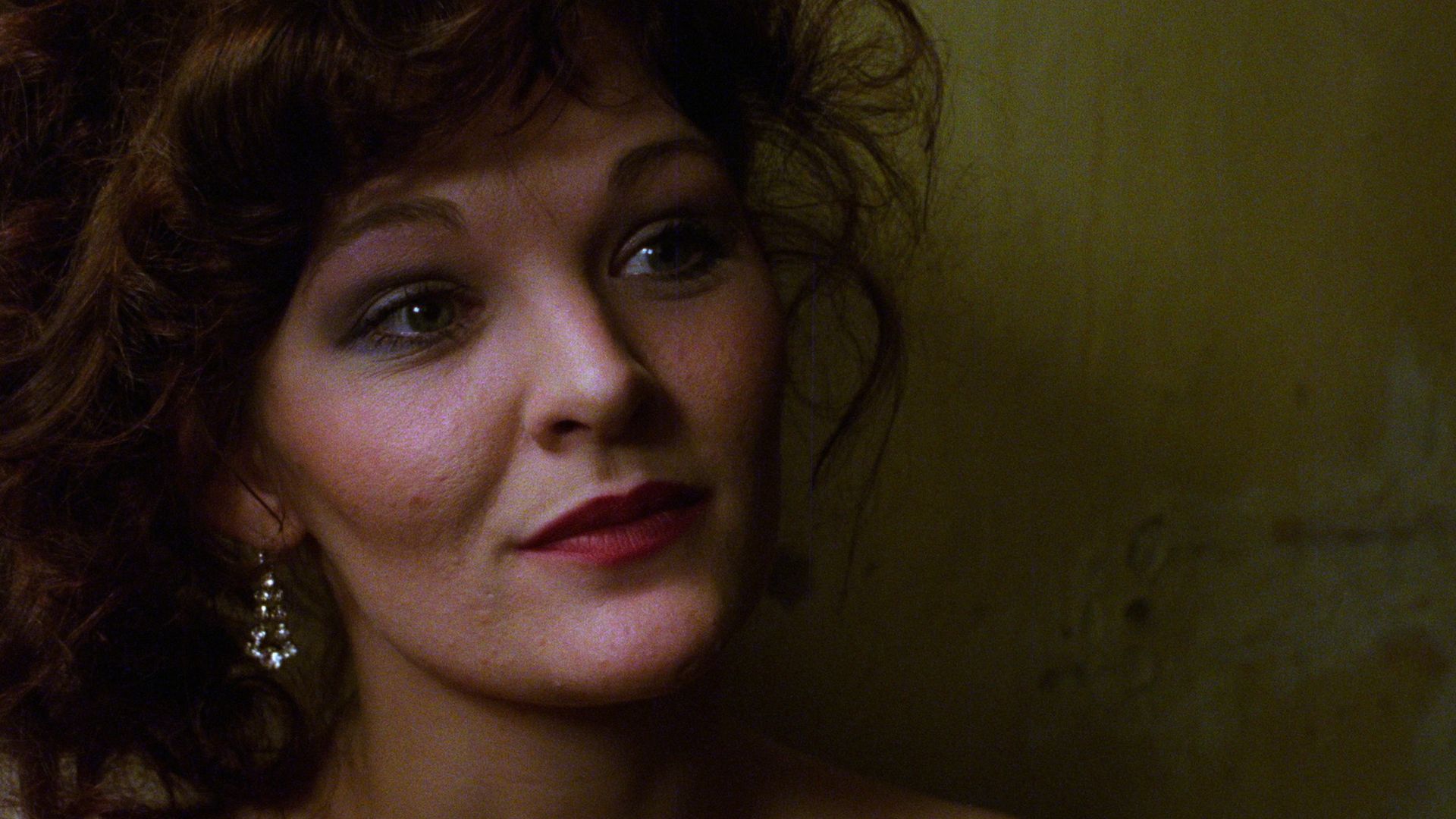 Hussy (1980) | Teljes filmadatlap | Mafab.hu